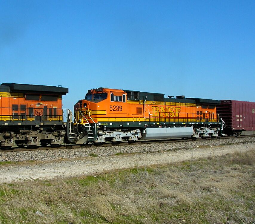 BNSF 5239
